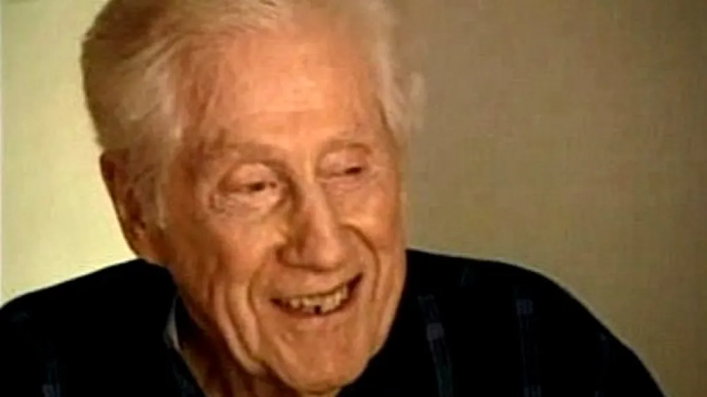 Zemřel „Deep Throat“ z aféry Watergate — ČT24 — Česká televize