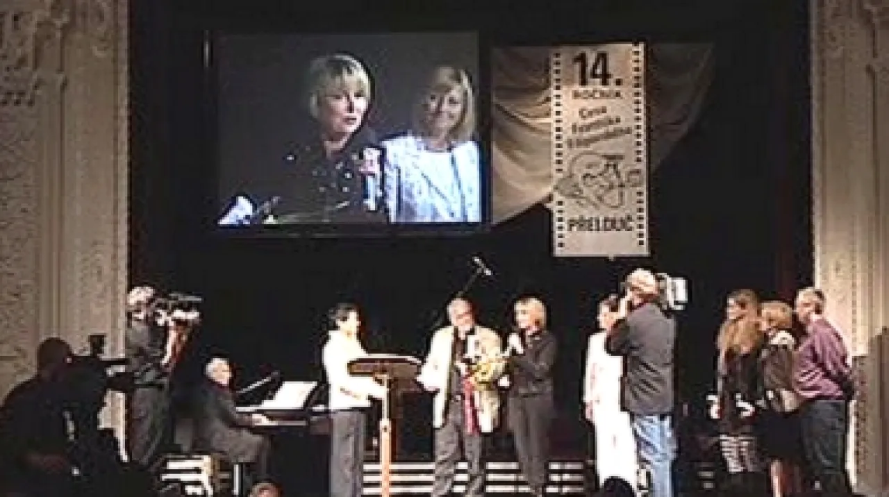 Nejlepšími dabéry jsou pro letošní rok Plachý a Vránová — ČT24 — Česká ...