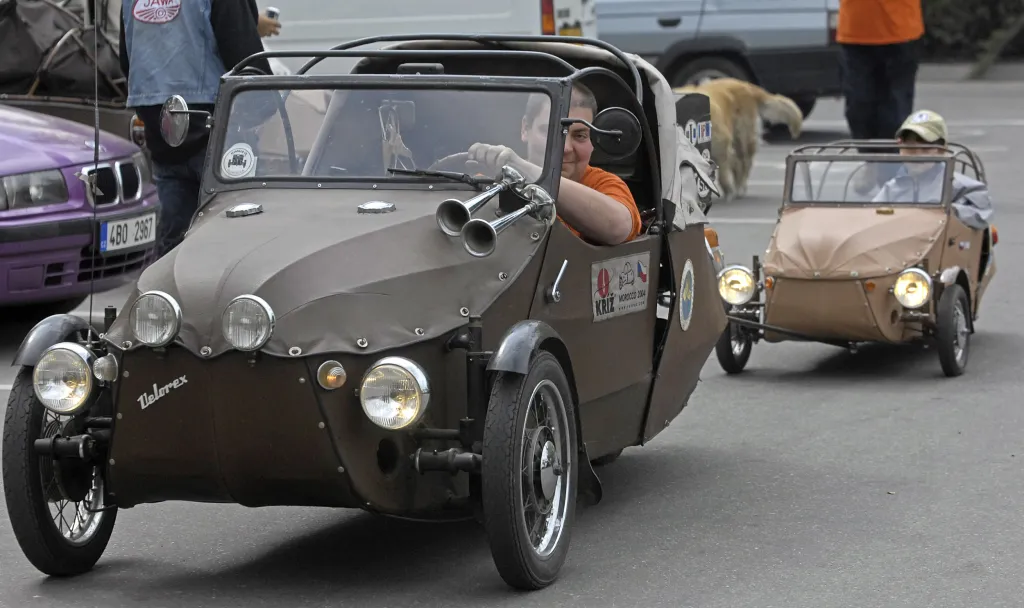 Před 50 lety bylo vyrobeno poslední tříkolové vozítko Velorex — ČT24 ...