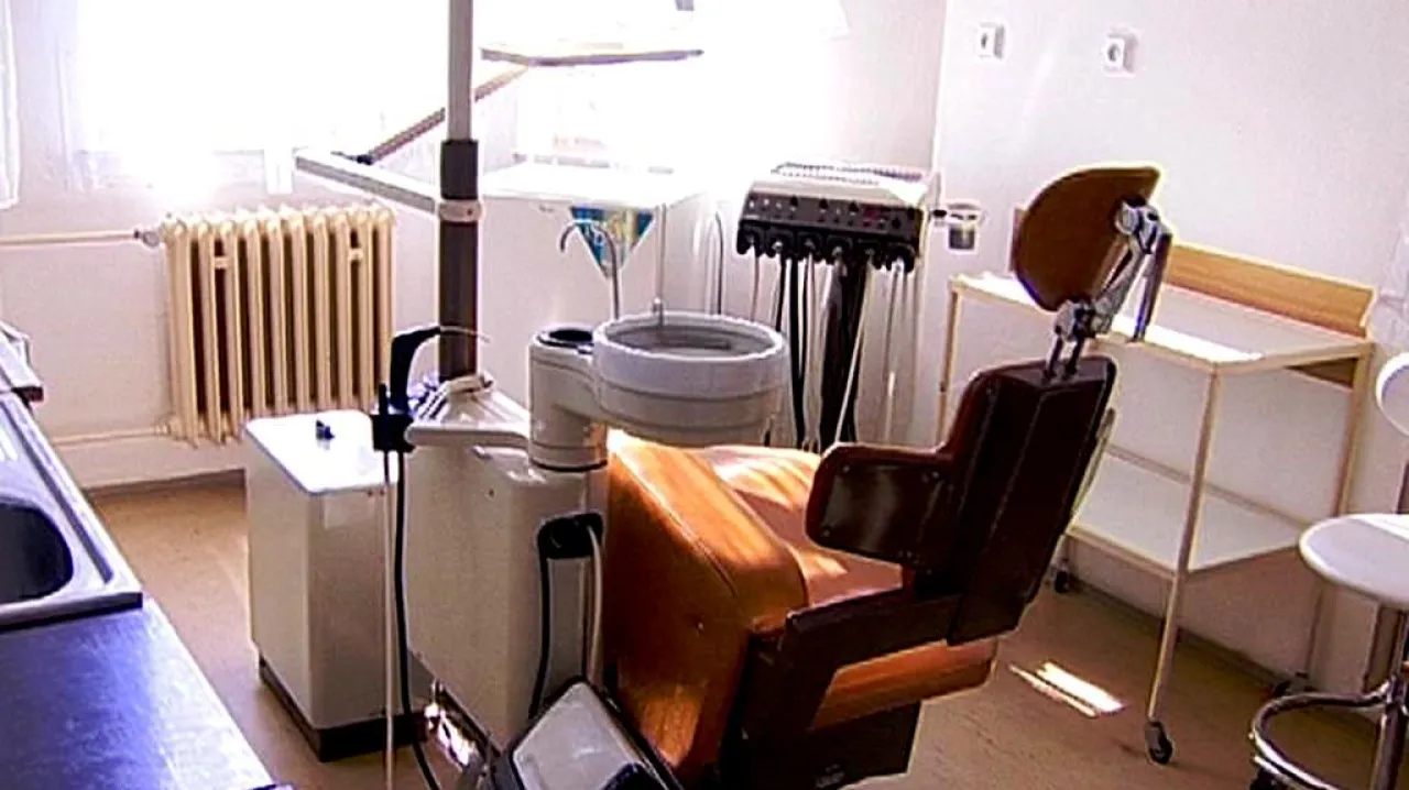 Zubaři budou dál tlačit na vyšší spoluúčast pacientů — ČT24 — Česká ...