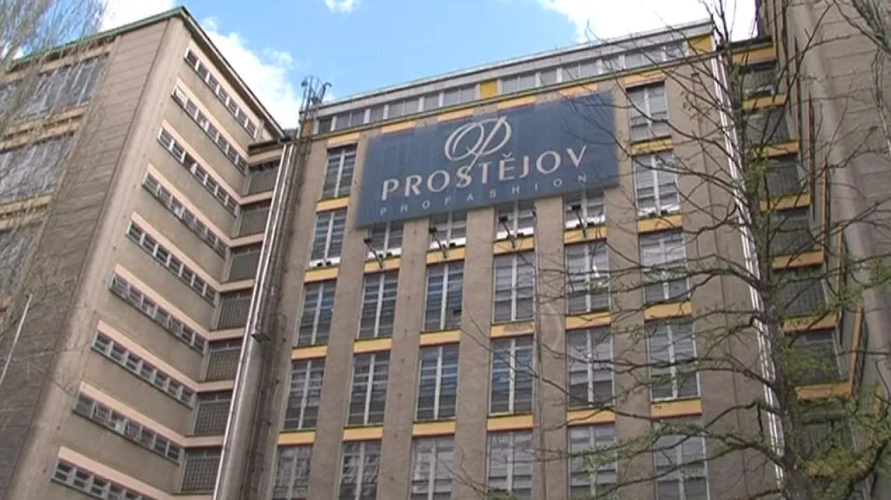 OP Prostějov prodal svou poslední funkční část za 35 milionů — ČT24 ...
