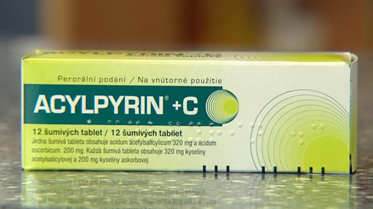 Za Acylpyrin si nachlazení připlatí už od nového roku — ČT24 — Česká ...