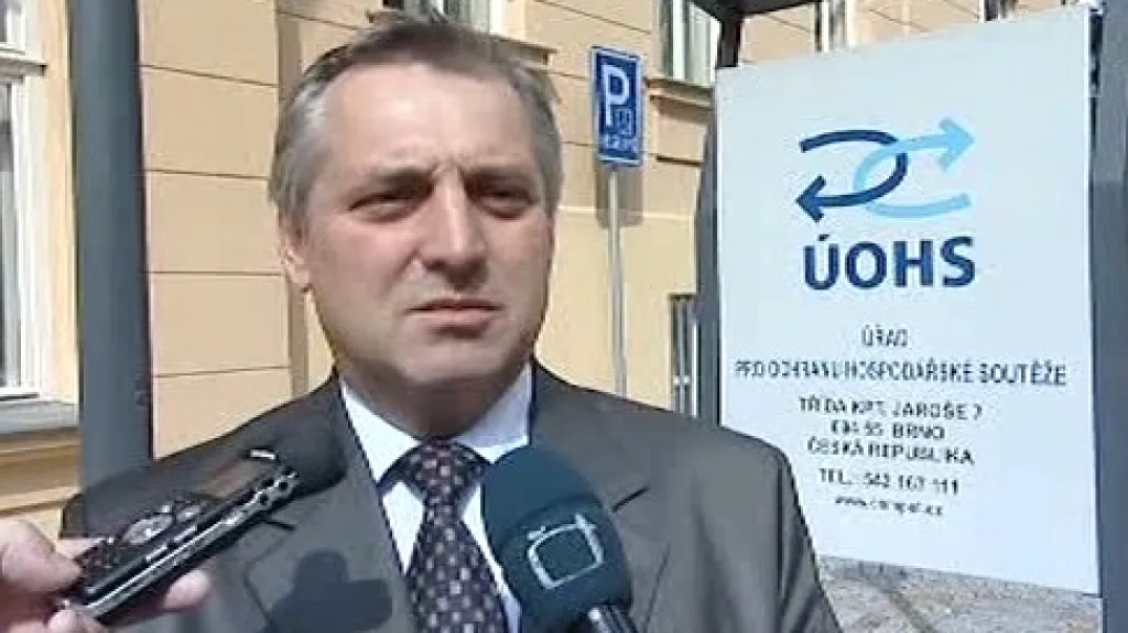 Rekordní pokuta za kartel výrobců obrazovek potvrzena — ČT24 — Česká ...