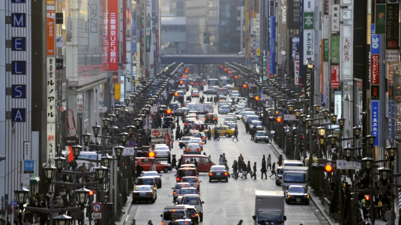 Okolí Tokia zasáhlo silné zemětřesení — ČT24 — Česká televize