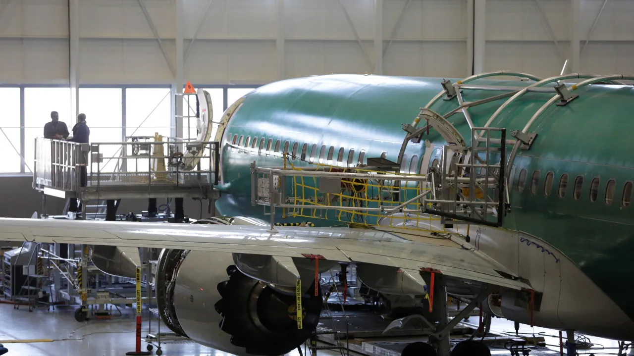 Boeing přizná podvod ohledně havárií letadel — ČT24 — Česká televize