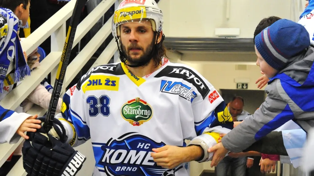 Brněnský „sparťan“ Hanzlík: Vítkovice nám ukázaly cestu — ČT24 — Česká ...