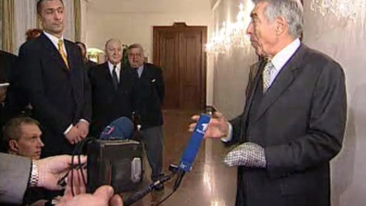 Profil: Rakouská policie věděla o spolupráci Zilka s StB — ČT24 — Česká ...