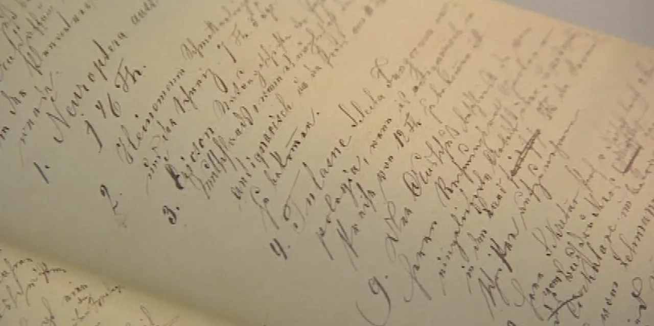 Muzeum výjimečně vystavilo rukopis z počátku genetiky — ČT24 — Česká ...