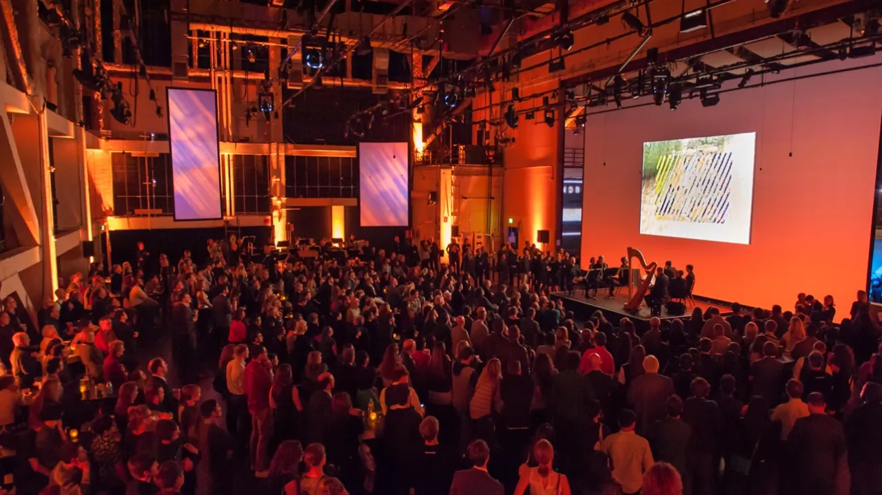 Na symfonii do klubu a s drinkem v ruce? V San Francisku nový hit ...