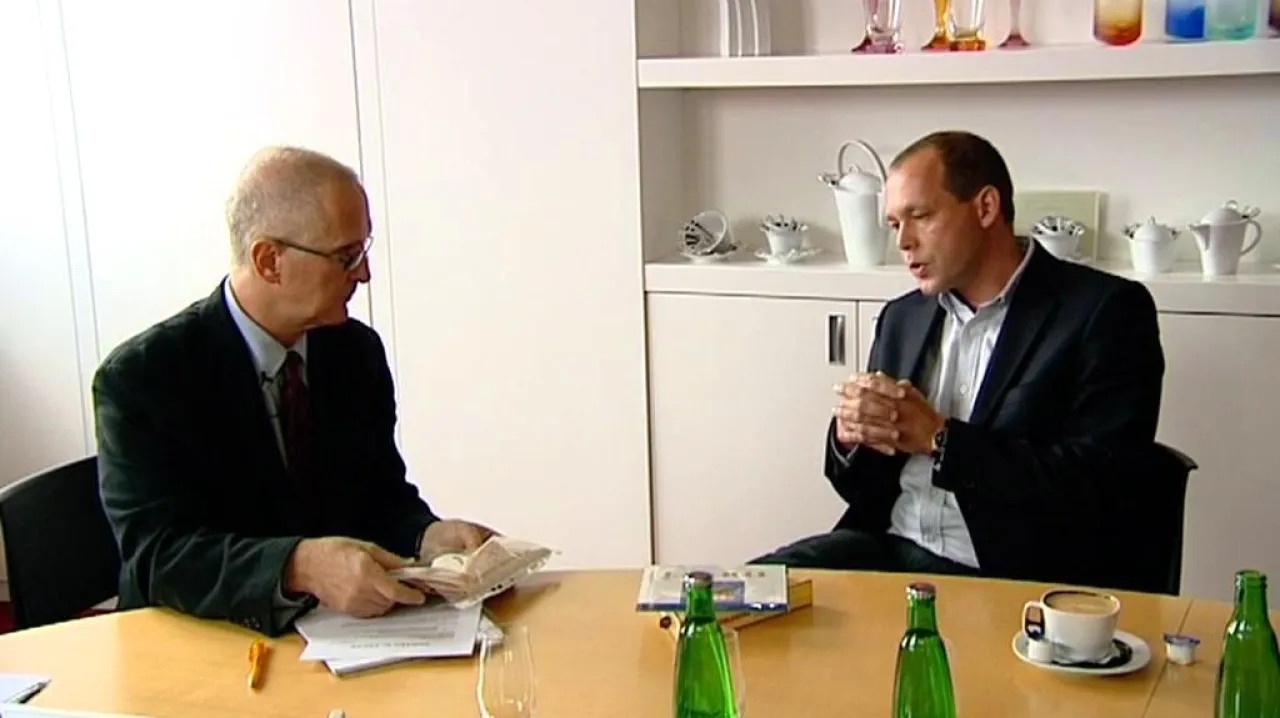 Fagan v Karlových Varech neuspěl, dluhopisy jsou promlčeny — ČT24 ...