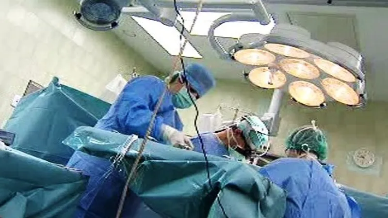 Pojišťovny neumí hradit transplantace plic - chybí kód — ČT24 — Česká ...