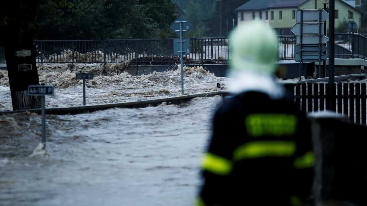 Reportéři ČT: Lidé během kritického víkendu prožívali naději i zklamání ...