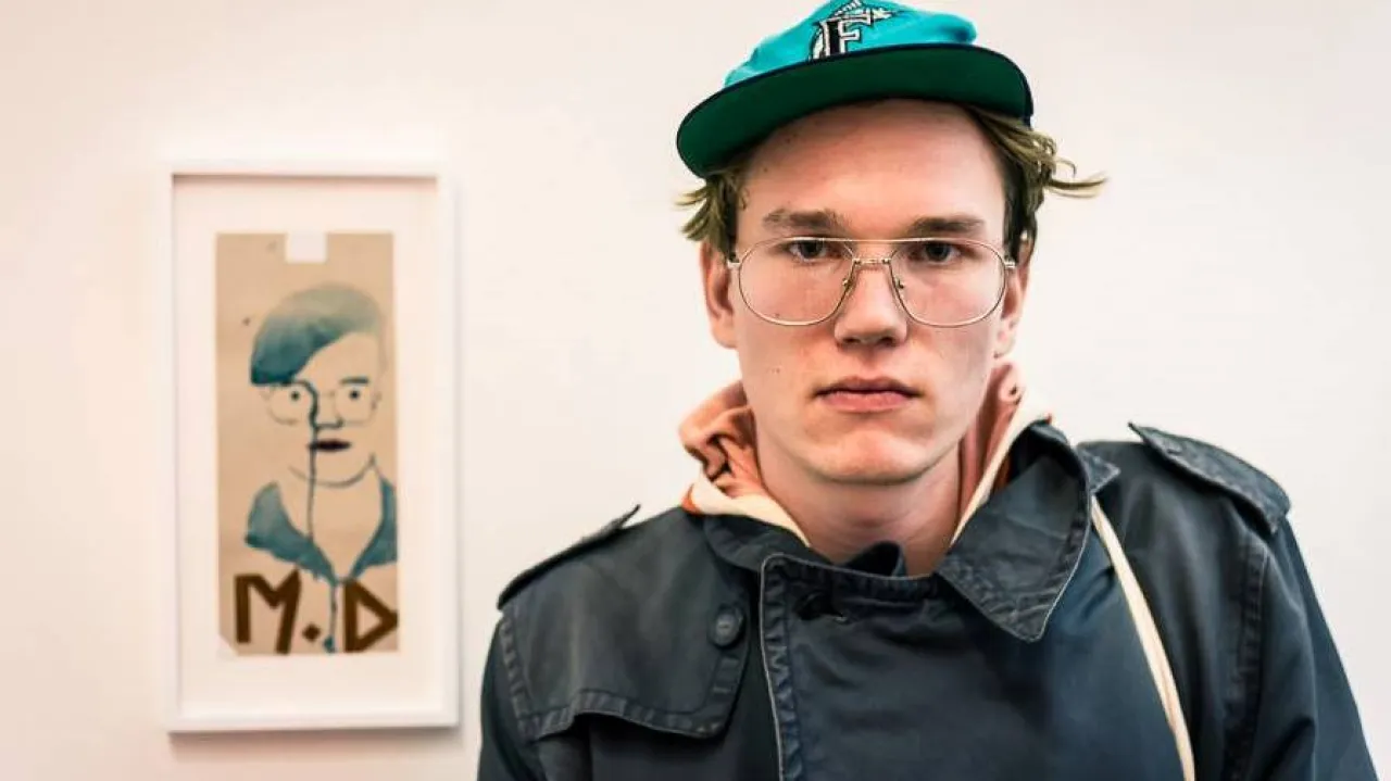 Hipsterství neřeším, říká mladý výtvarník Michal Drozen — ČT24 — Česká ...