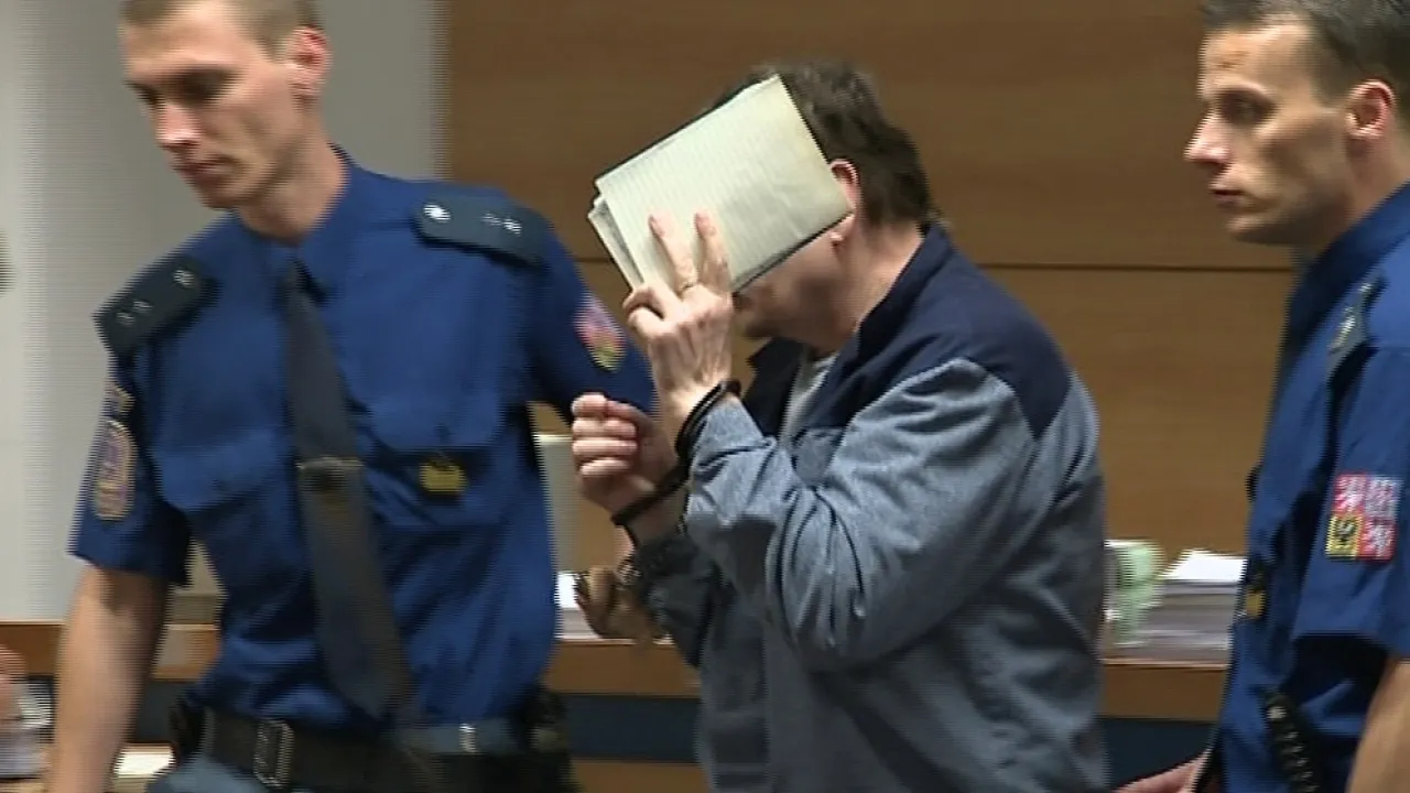 Žhář z masokombinátu byl odhalen — ČT24 — Česká televize