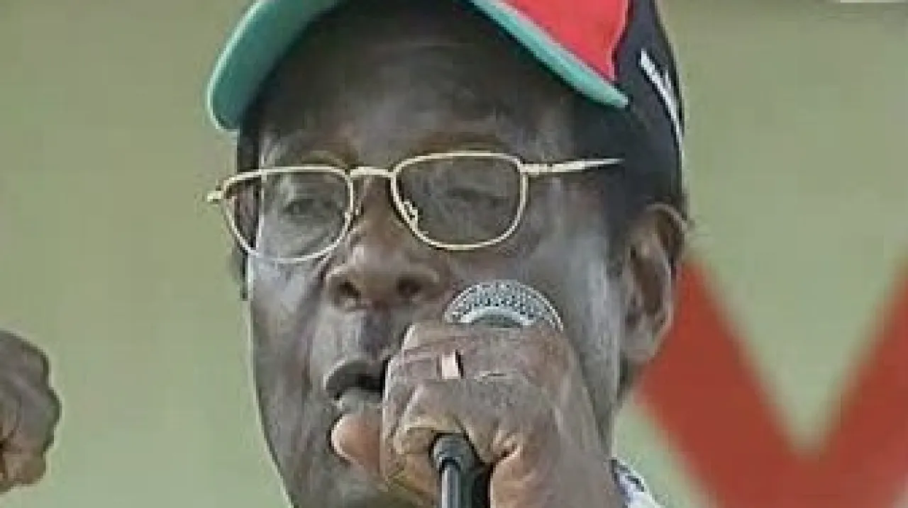 Zimbabwe škrtá nuly na bankovkách a zakazuje export, skutečné problémy ...