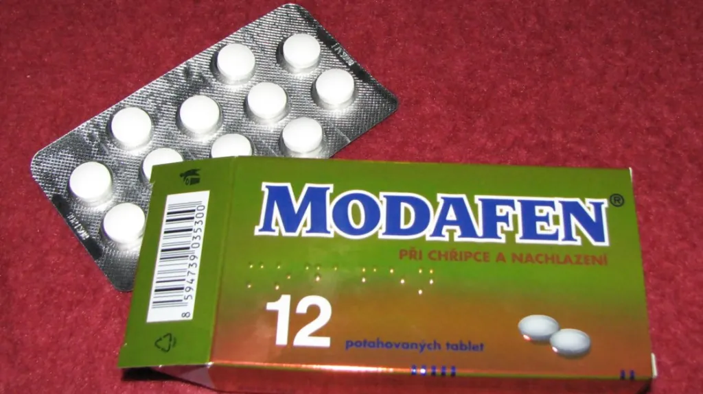 Od května pro léky na chřipku jen s průkazem pojištěnce — ČT24 — Česká ...