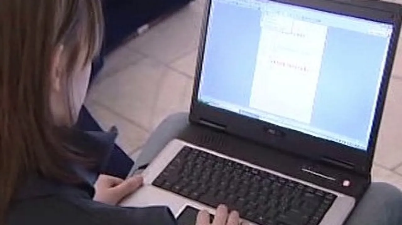 Visegrádská čtyřka vede v počtu investic do služeb — ČT24 — Česká televize