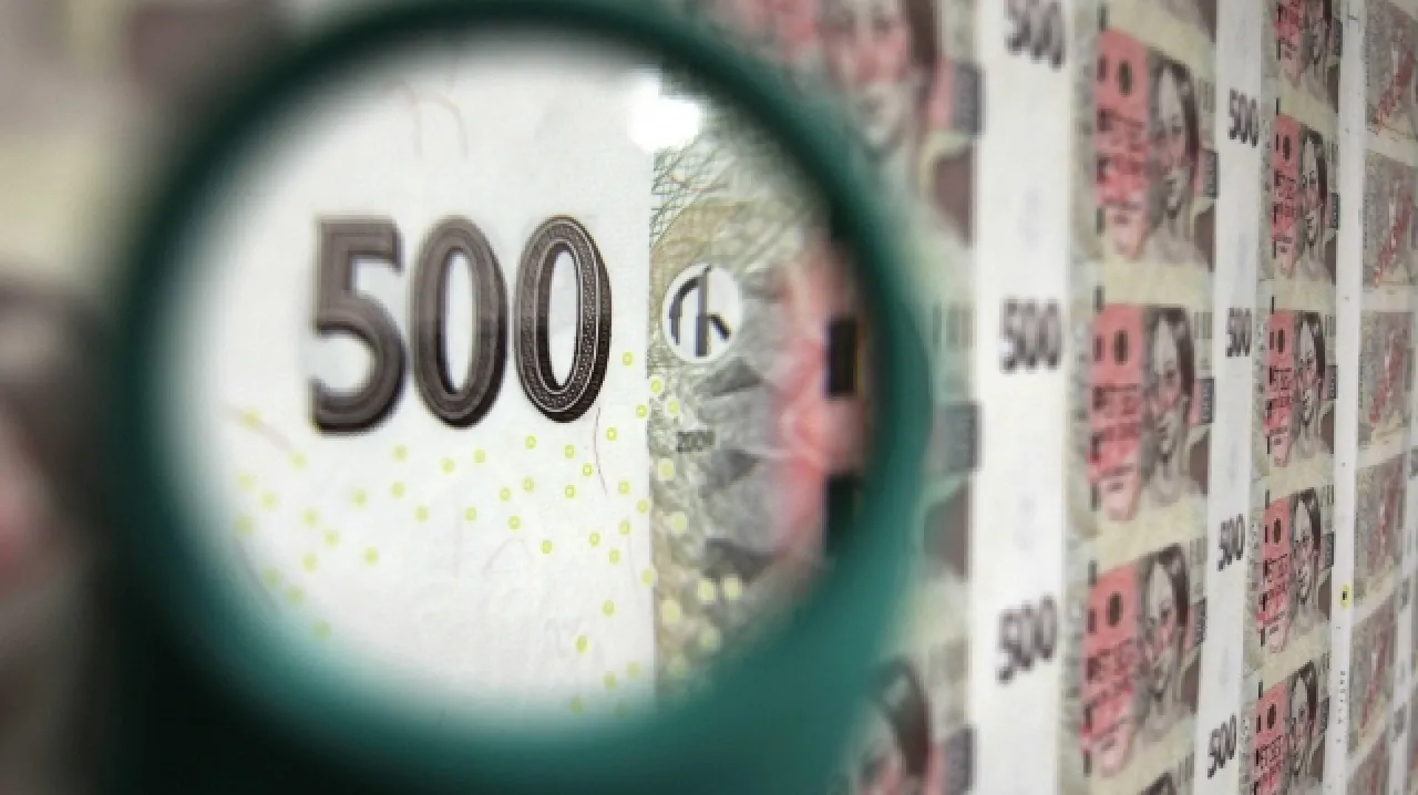 Česko po světě vymáhá 22 miliard korun — ČT24 — Česká televize