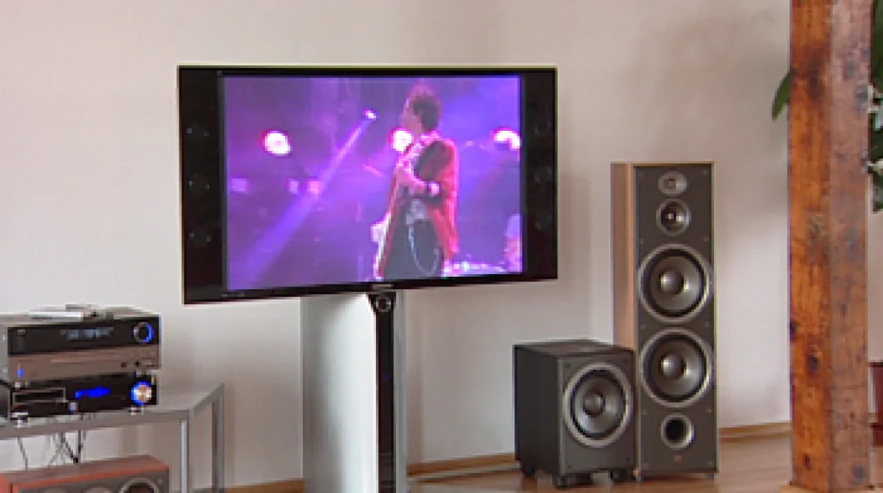 Ve Šlapanově funguje obecní kabelová televize — ČT24 — Česká televize