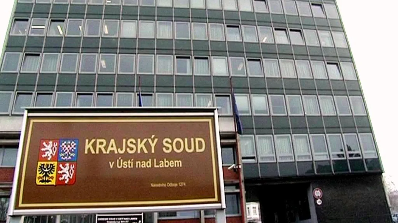 Soud znovu řeší komunální volby v Krupce — ČT24 — Česká televize