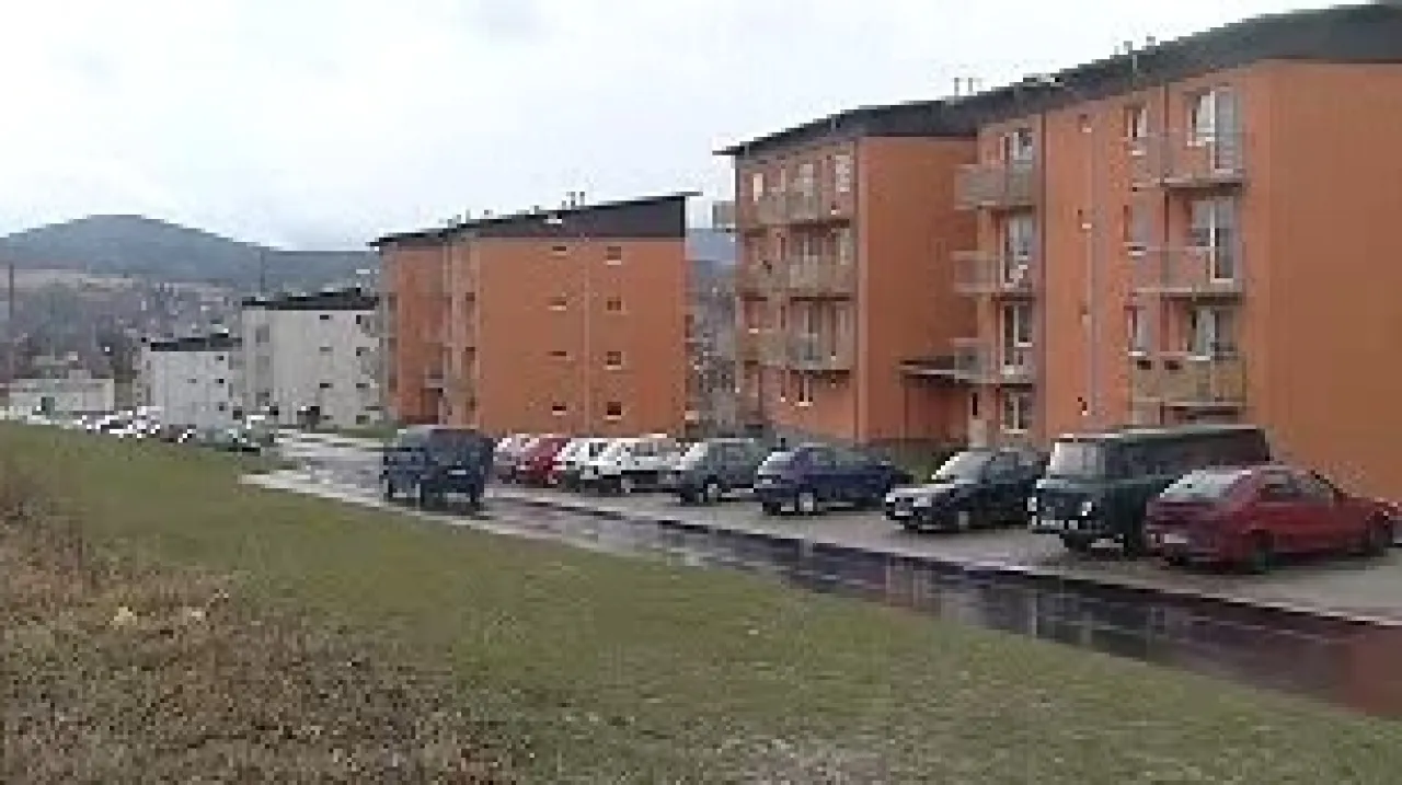 Revoluce v cenách bydlení: Byty zlevňují už i v Praze — ČT24 — Česká televize