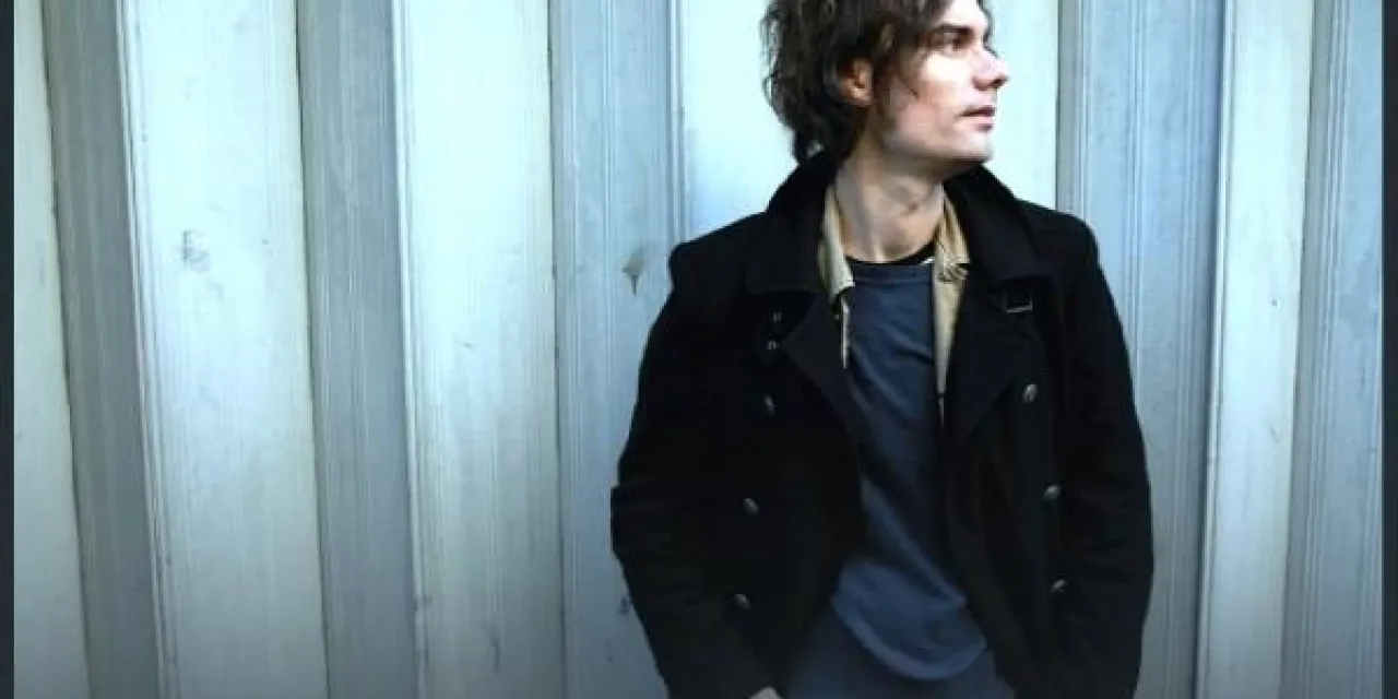 James Harries - známý neznámý hudebník — ČT24 — Česká televize