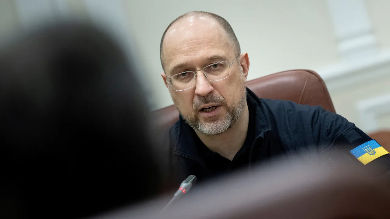 Ukrajina a Moldavsko v „historickém dni“ zahájily přístupové rozhovory s EU — ČT24 — Česká televize