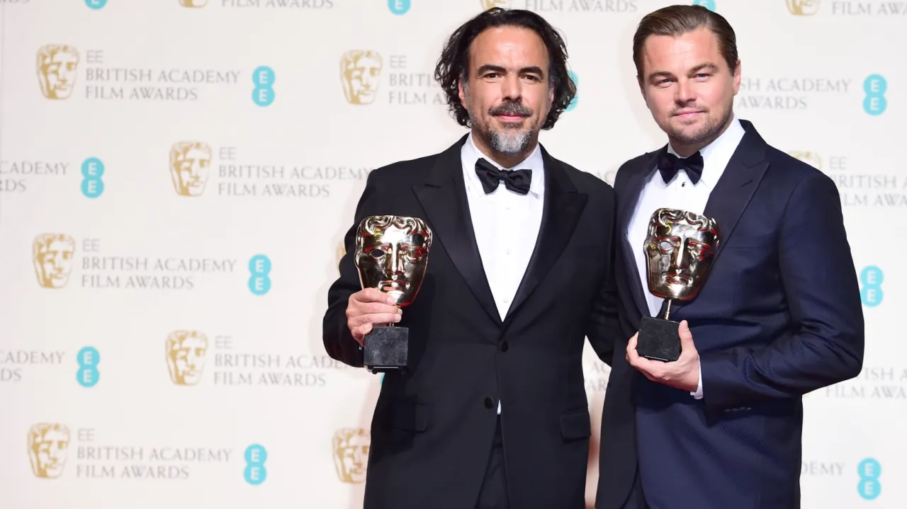 Revenant DiCaprio vítězně kráčí k Oscarům, ovládl i ceny BAFTA — ČT24 ...