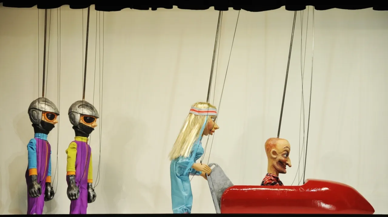 Loutky jsou v Liberci naivní už 65 let — ČT24 — Česká televize