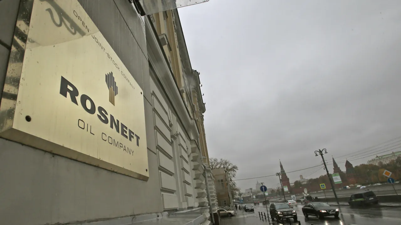 Moskva: Sankce svědčí o krachu americké strategie na Ukrajině — ČT24 ...