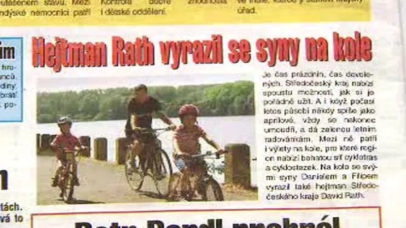 Rath láká voliče na jízdné pro žáky a studenty zdarma — ČT24 — Česká ...