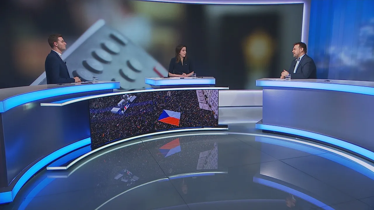 Hosté Událostí, komentářů debatovali o financování veřejnoprávních ...