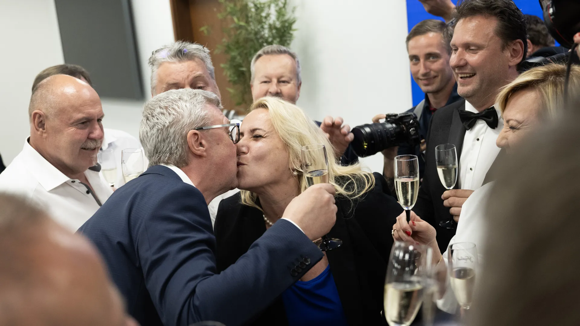 Evropské volby vyhrálo ANO před SPOLU, třetí je Přísaha s Motoristy ...