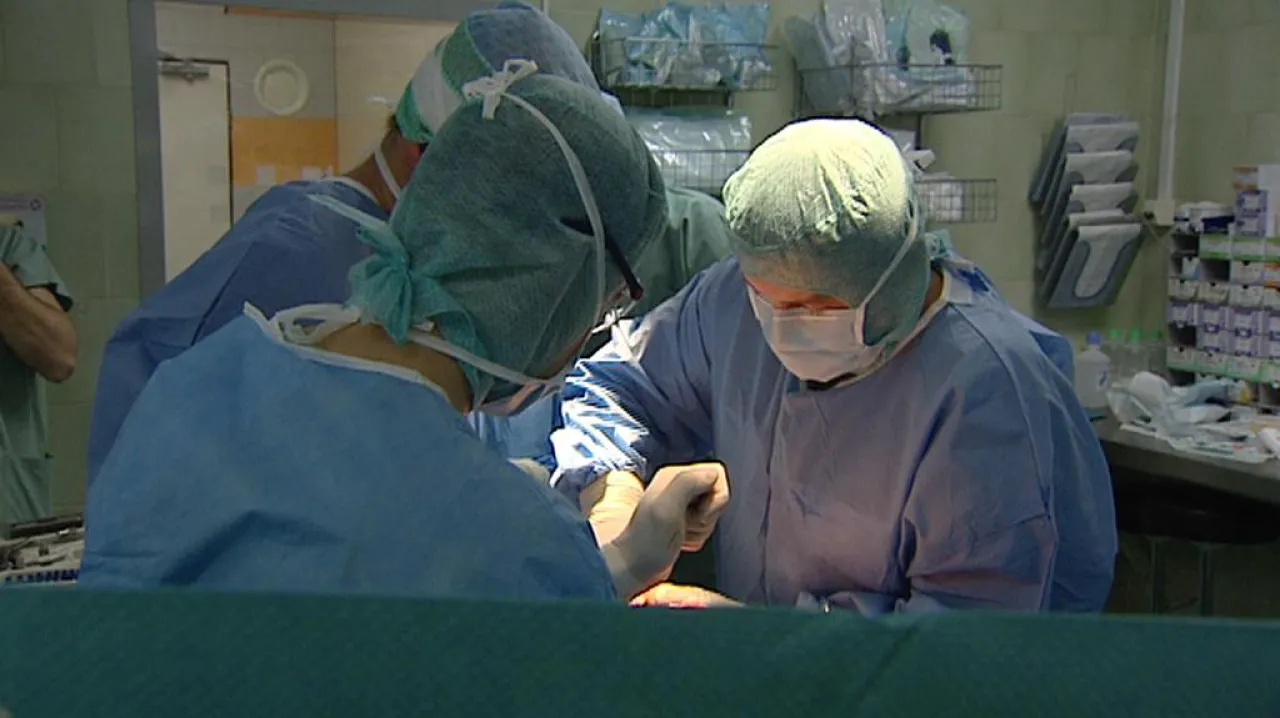 Hegerova reforma - statisícové pokuty za porušení práv pacientů — ČT24 ...