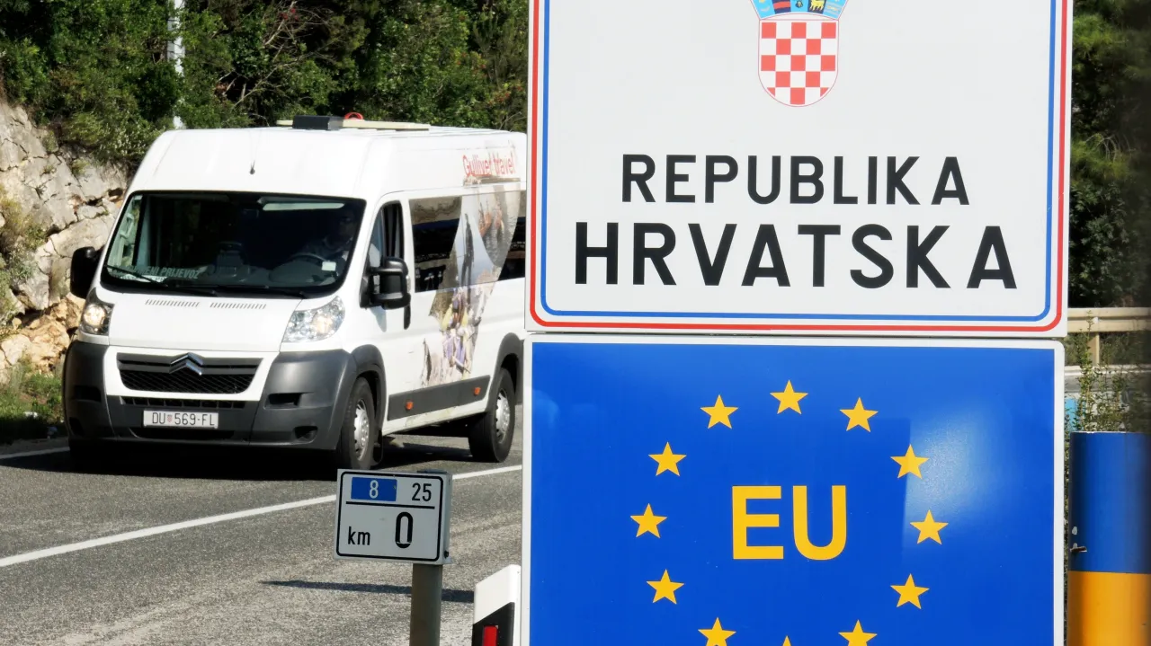 Neváhejte, Chorvatsko patří do Schengenu, vyzval unijní země europarlament — ČT24 — Česká televize