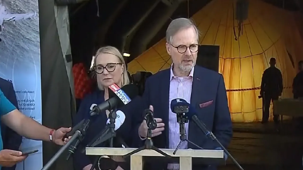 Fiala: Česko není v NATO černým pasažérem, svoji bezpečnost bere vážně ...
