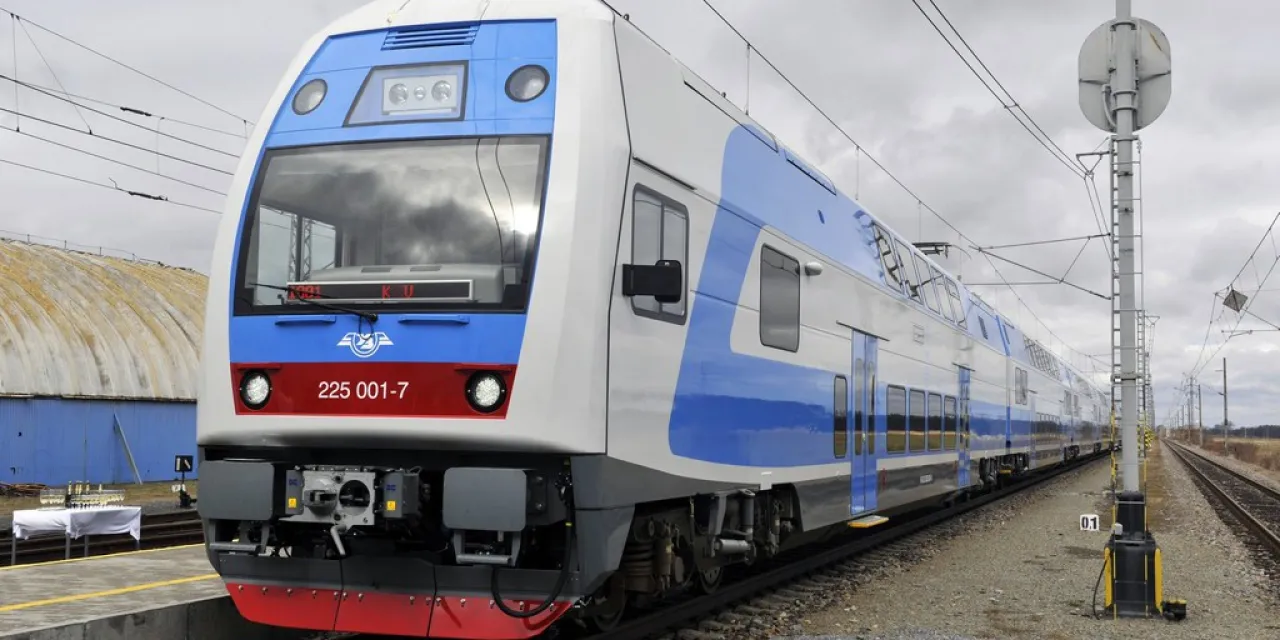 Škoda dokončila jednotku pro Ukrajinu – rychlíkový City Elefant — ČT24 ...