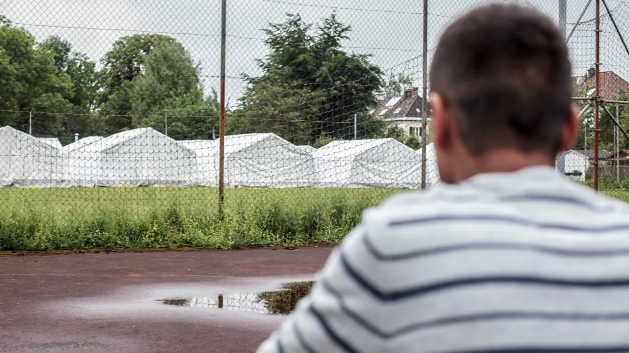 Vídeň bije na poplach. Do Rakouska dorazí denně stovky uprchlíků — ČT24 ...