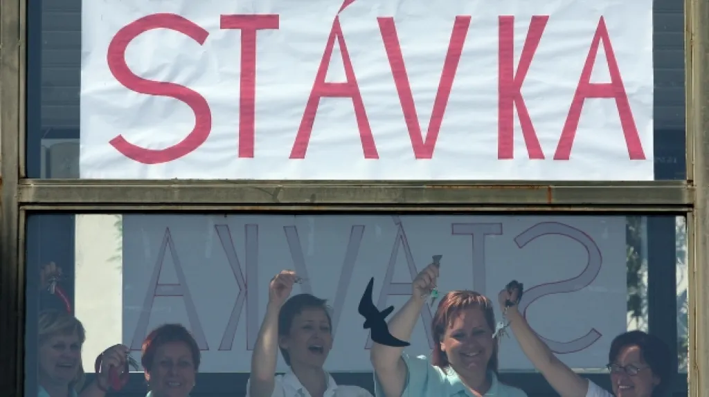 Proč stávka? Chyba v komunikaci, radikalizace, krach vizí? — ČT24 ...