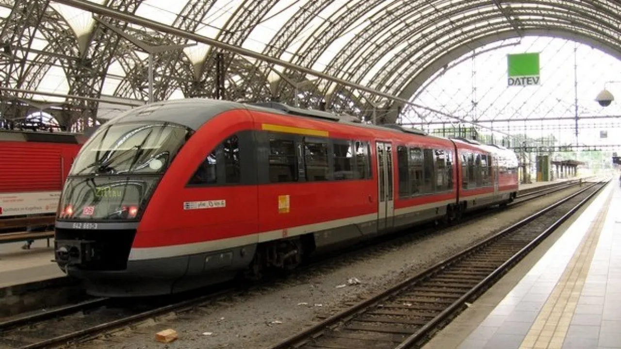 Za tři roky v Česku začnou jezdit moderní regionální vlaky — ČT24 ...