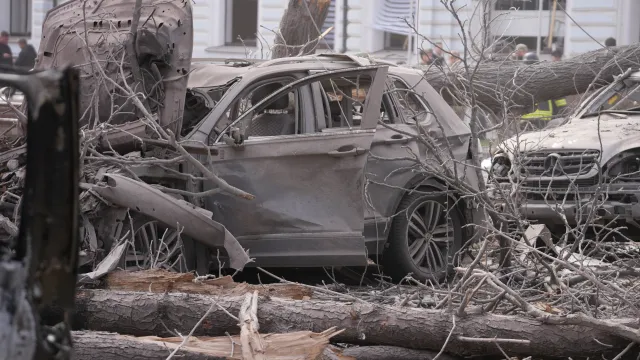 Ruské rakety v Sumách zabily přes třicet lidí — ČT24 — Česká televize