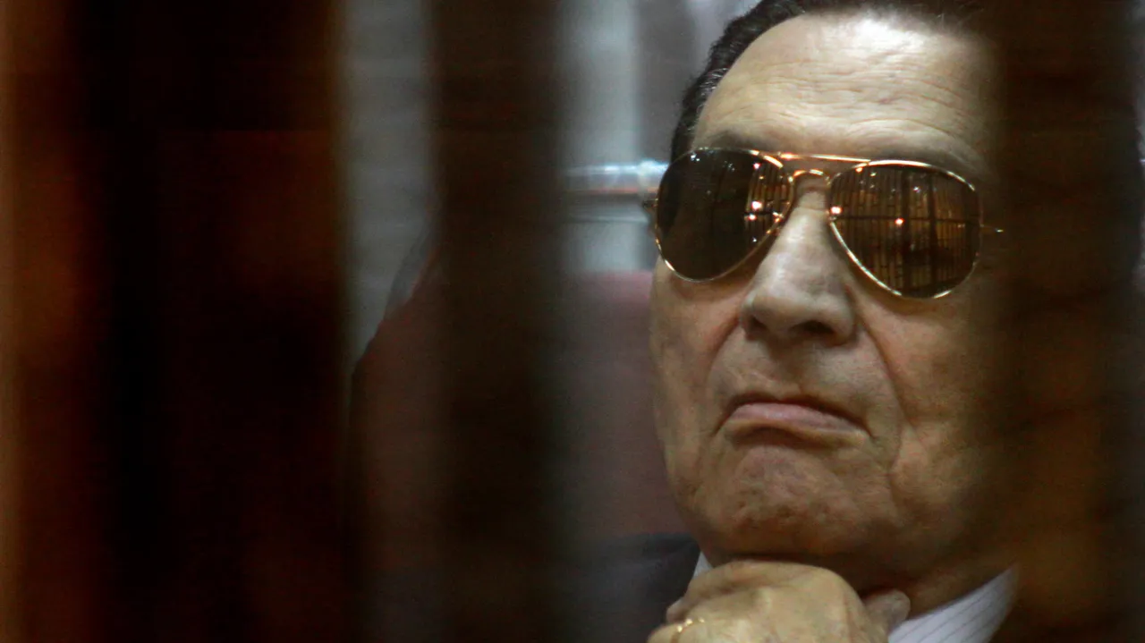 Soud zprostil Mubaraka viny za smrt demonstrantů — ČT24 — Česká televize