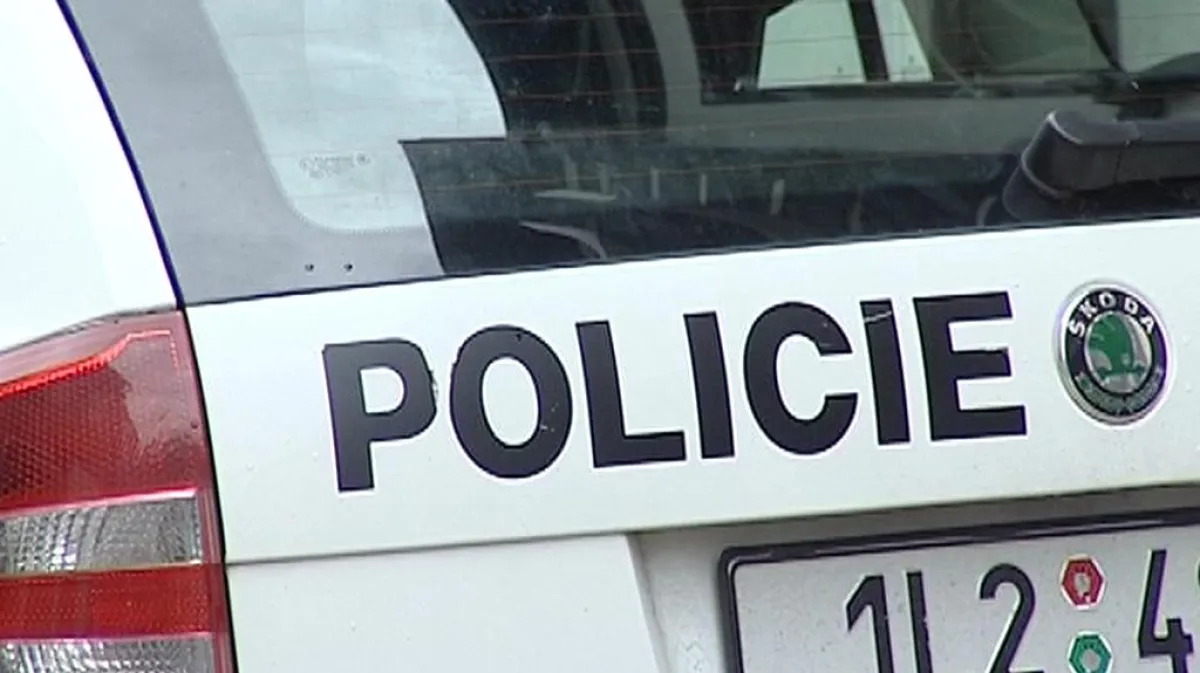 Policie zatkla muže podezřelého ze znásilnění — ČT24 — Česká televize Policie zatkla muže podezřelého ze znásilnění — ČT24 — Česká televize