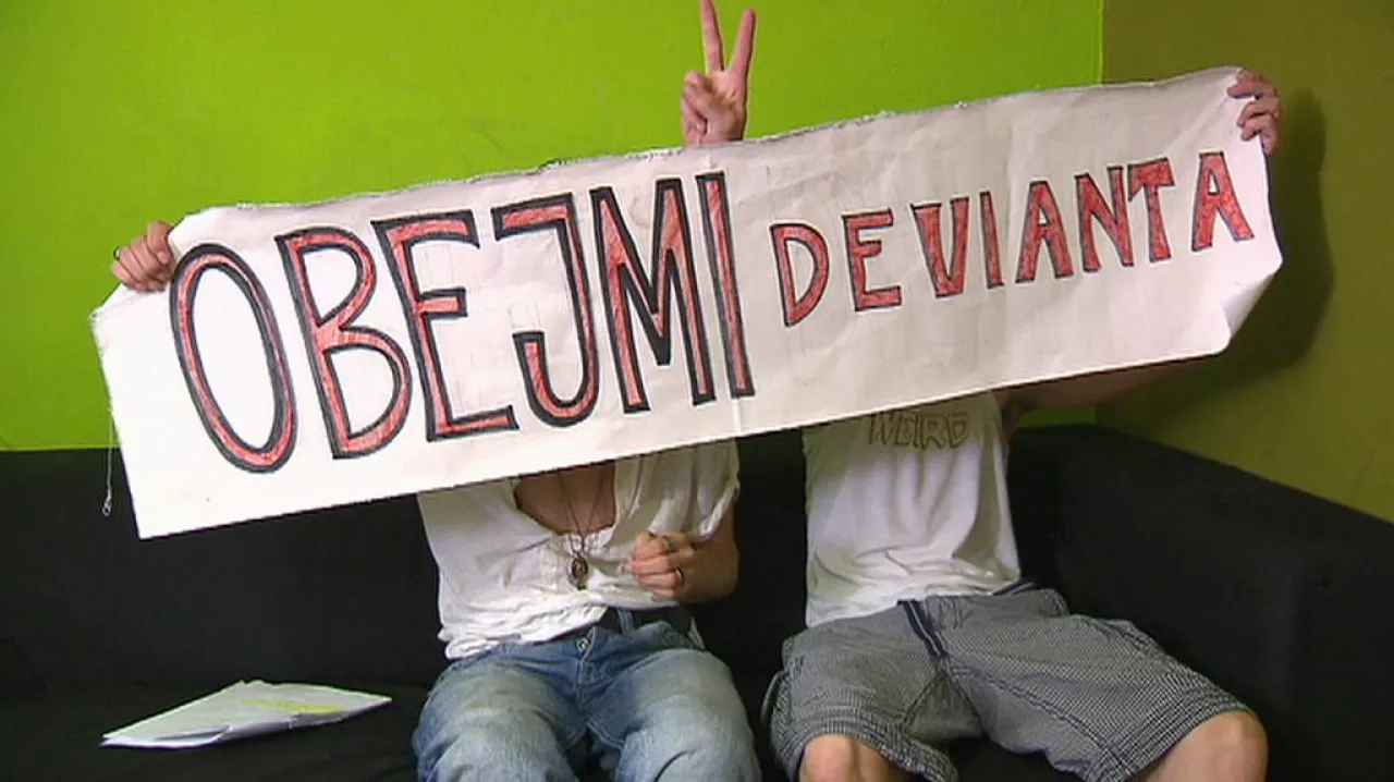 Transgender Me, výstavní příspěvek k Prague Pride — ČT24 — Česká televize