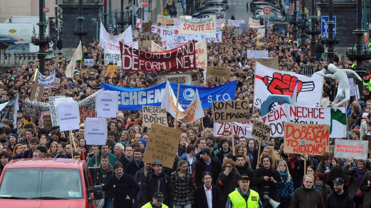 Studentské protesty: „Vysoké školy nejsou hračkou v rukou politiků ...