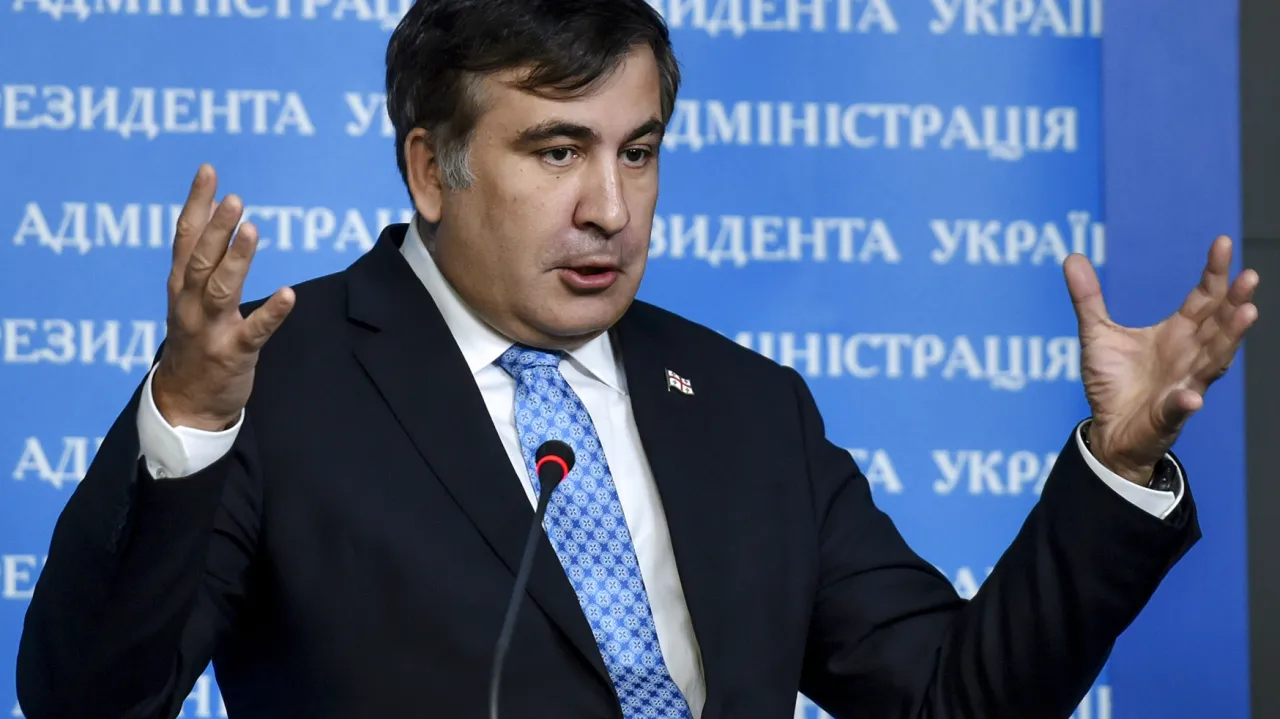 Tbilisi žádá Kyjev o vydání Porošenkova poradce Saakašviliho — ČT24 — Česká televize