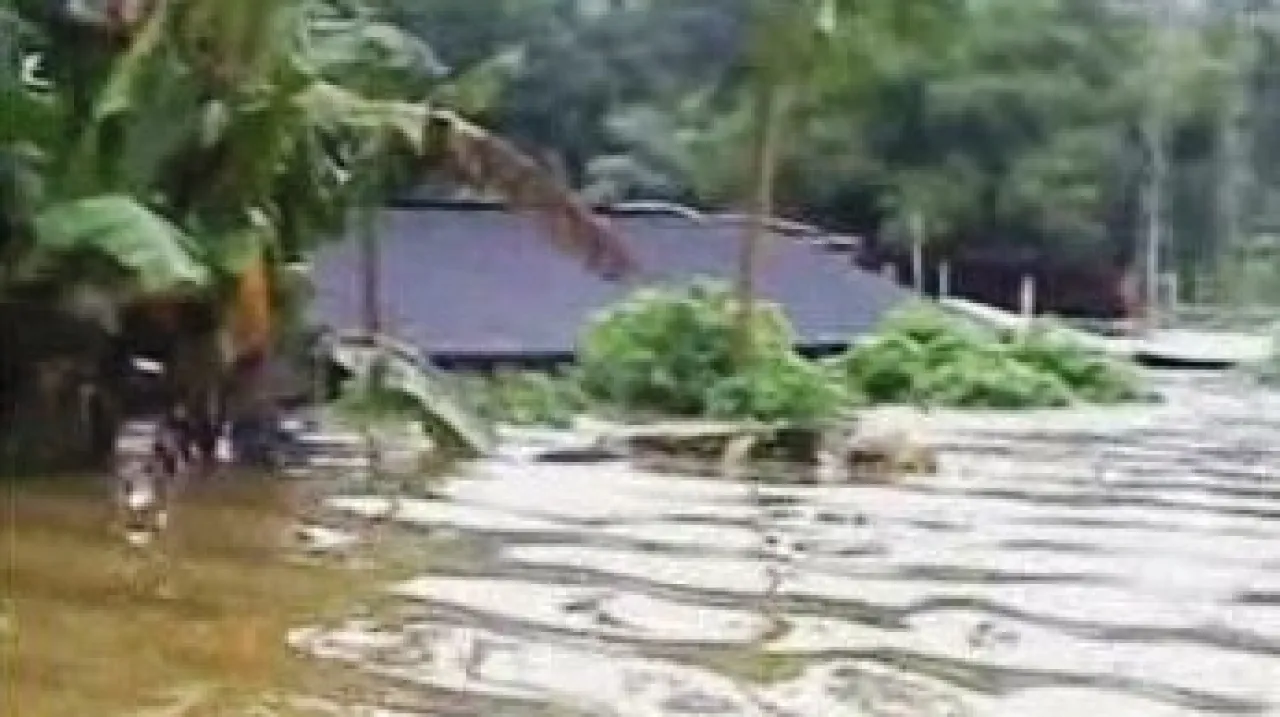 Monzuny na Srí Lance vyhnaly z domova 150 tisíc lidí, dvě desítky ...