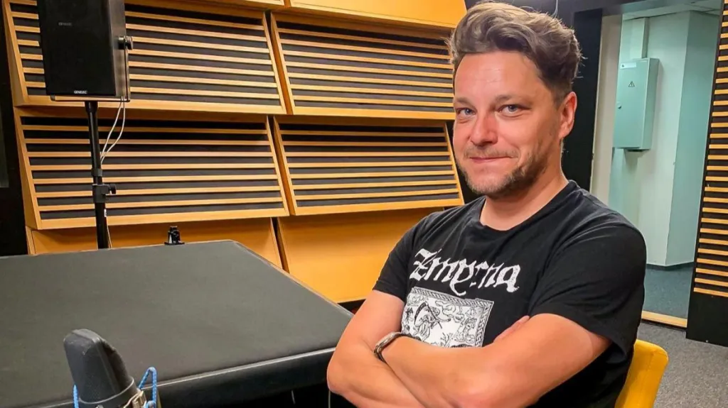 Kultura je otloukánek médií. Můžeme v ní ale najít recepty na léčení ...