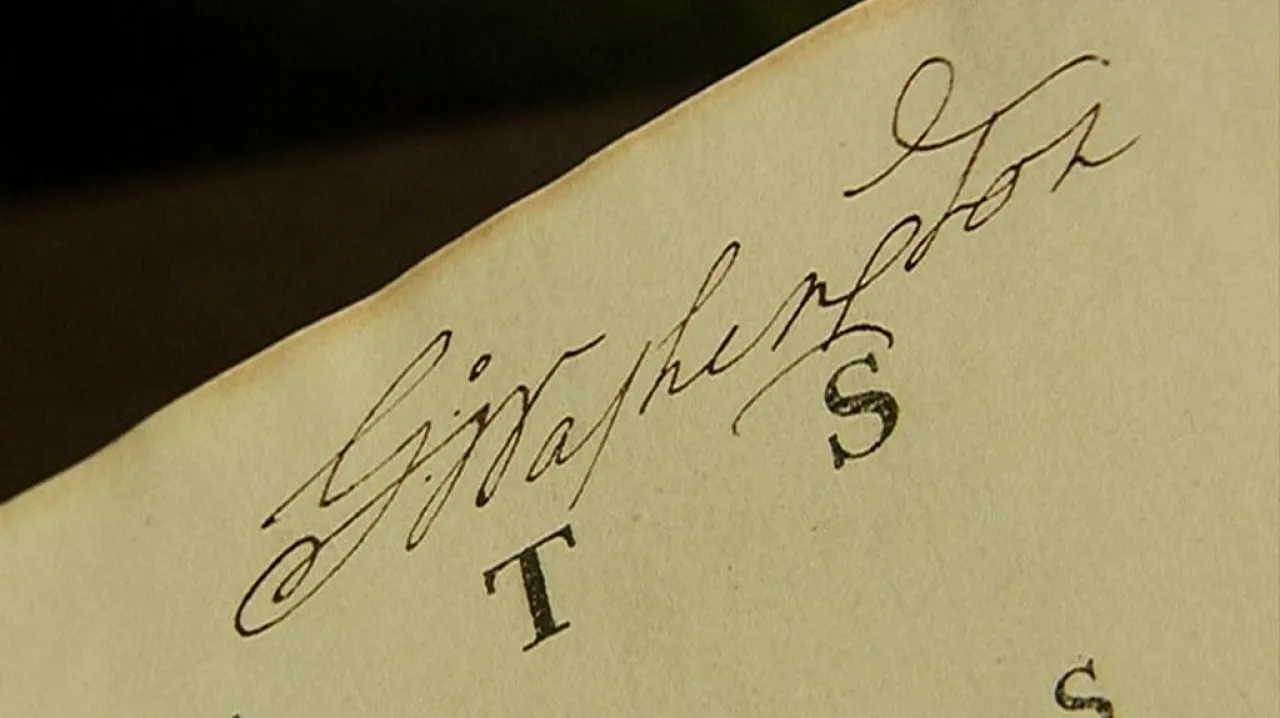 Washingtonův výtisk ústavy vydražen za rekordních 10 milionů dolarů — ČT24 — Česká televize