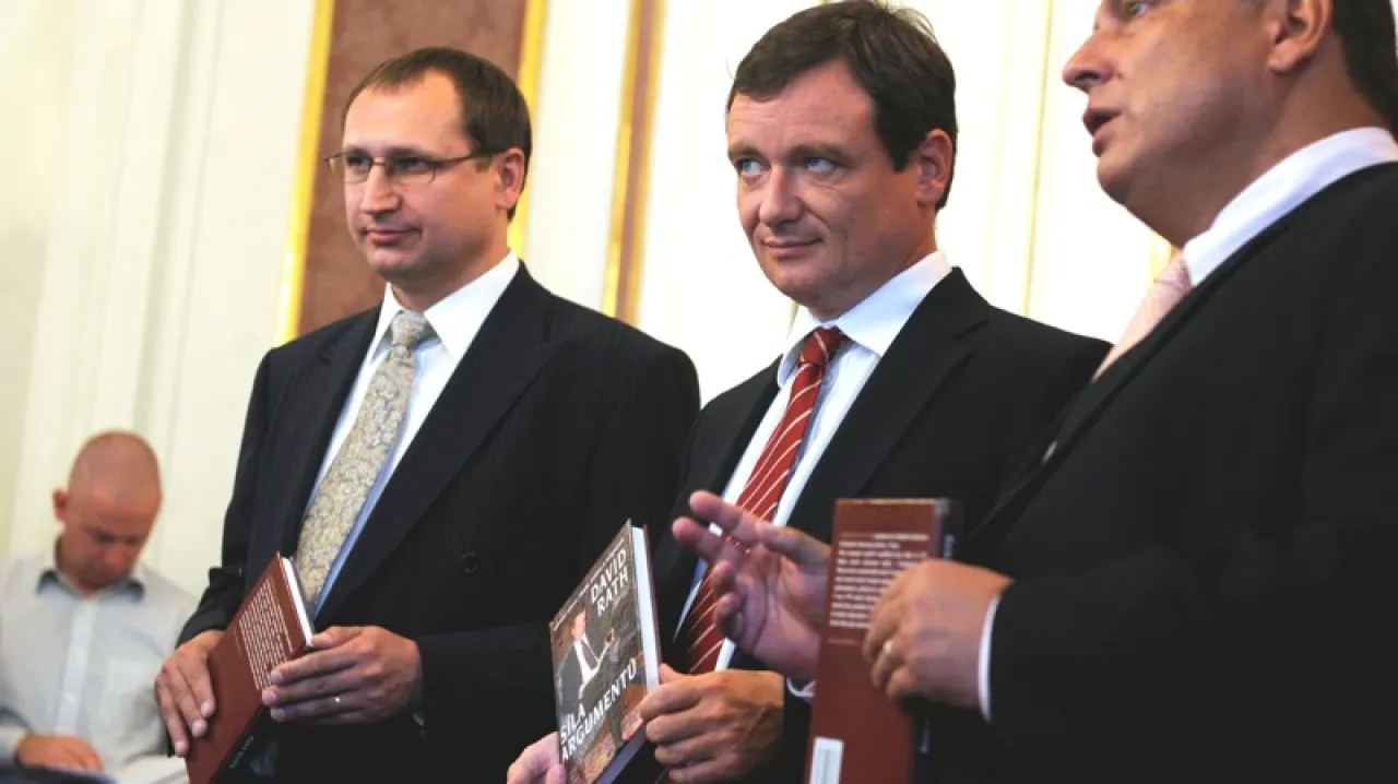 David Rath se vydal na literární dráhu, představil Sílu argumentů ...